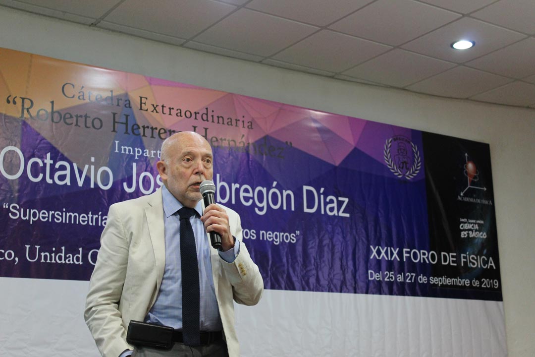 Dr. Octavio Obregón, físico experto en Agujeros Negros y el Universo ...