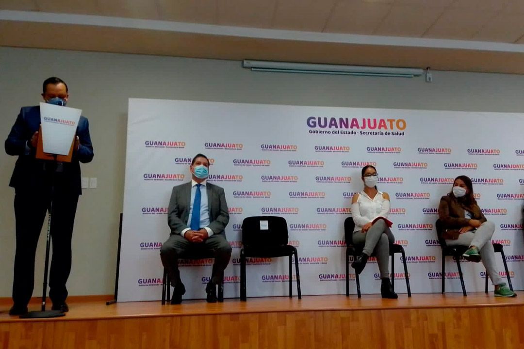 Repone procedimiento y pide disculpas públicas secretario de salud a ...