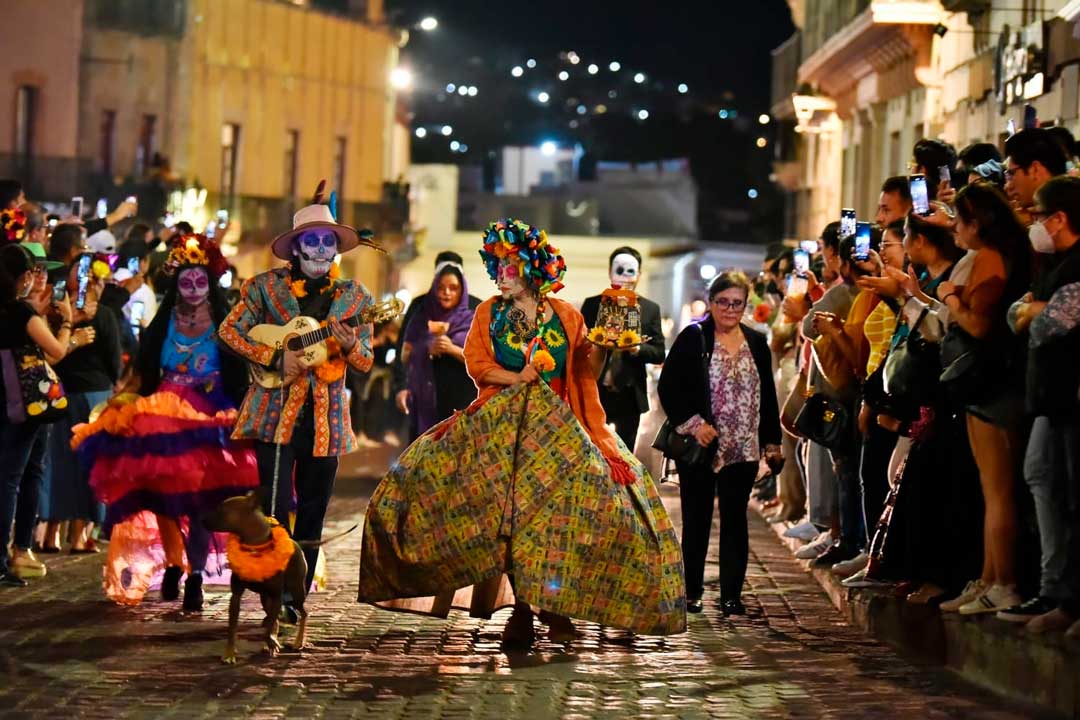 Todo listo para el Festival del Día de los Muertos con la procesión de ...